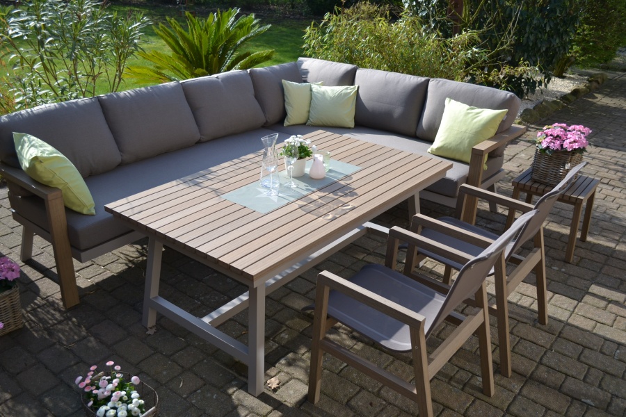 Spannende Lounge Ecke Garten Ebenbild